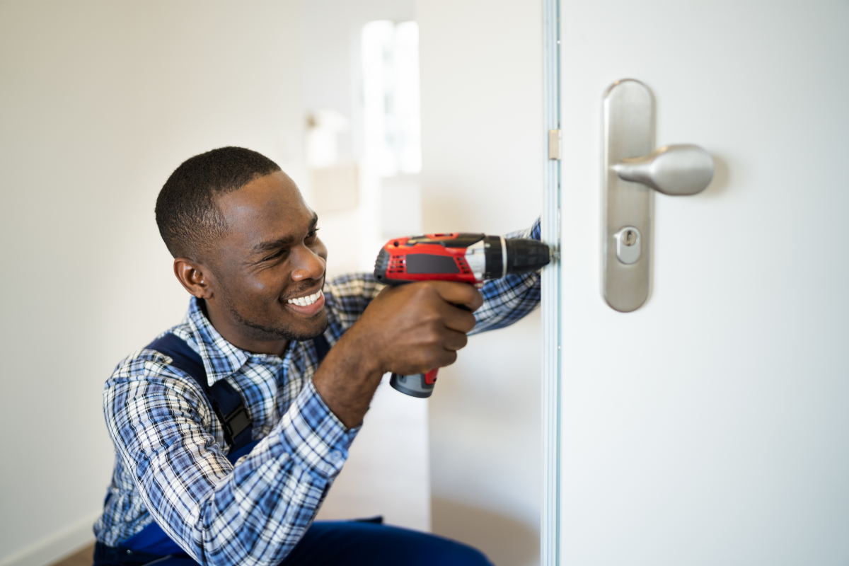 5 Essential Qualities to Look for in a Locksmith